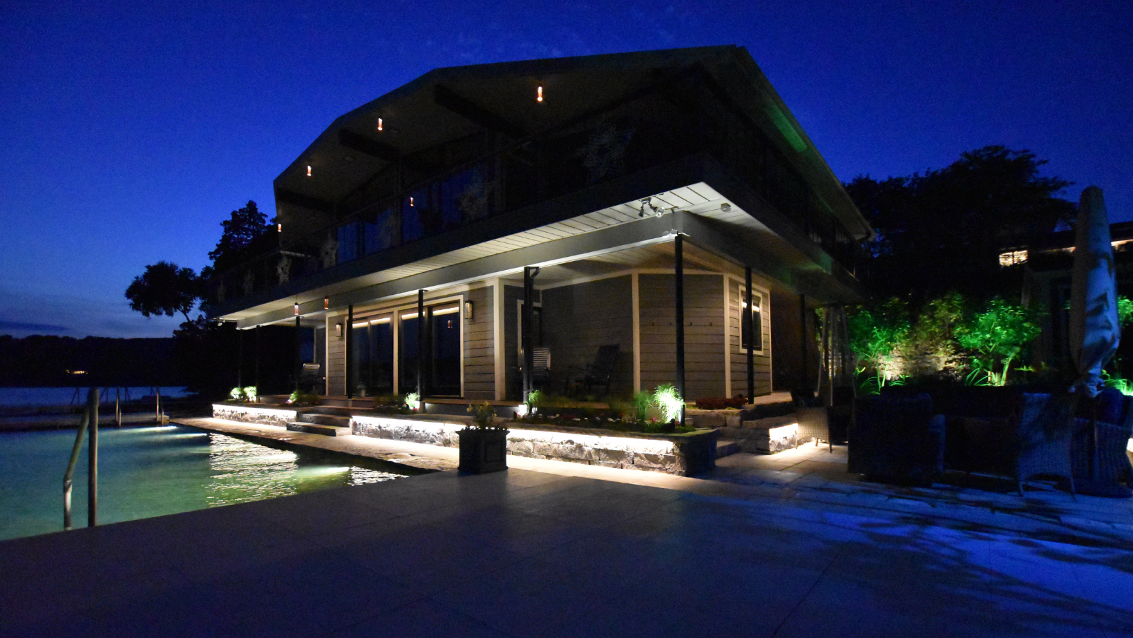 Unleash the Power of Customizable Landscape Lighting - Landmark ...